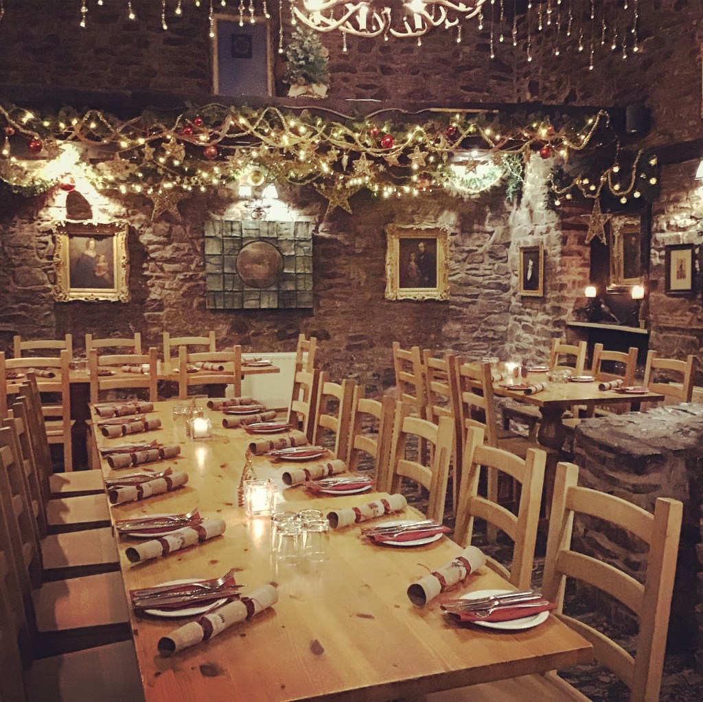 LOOK INSIDE – the mount pleasant inn tiverton Devon ex16 8nn